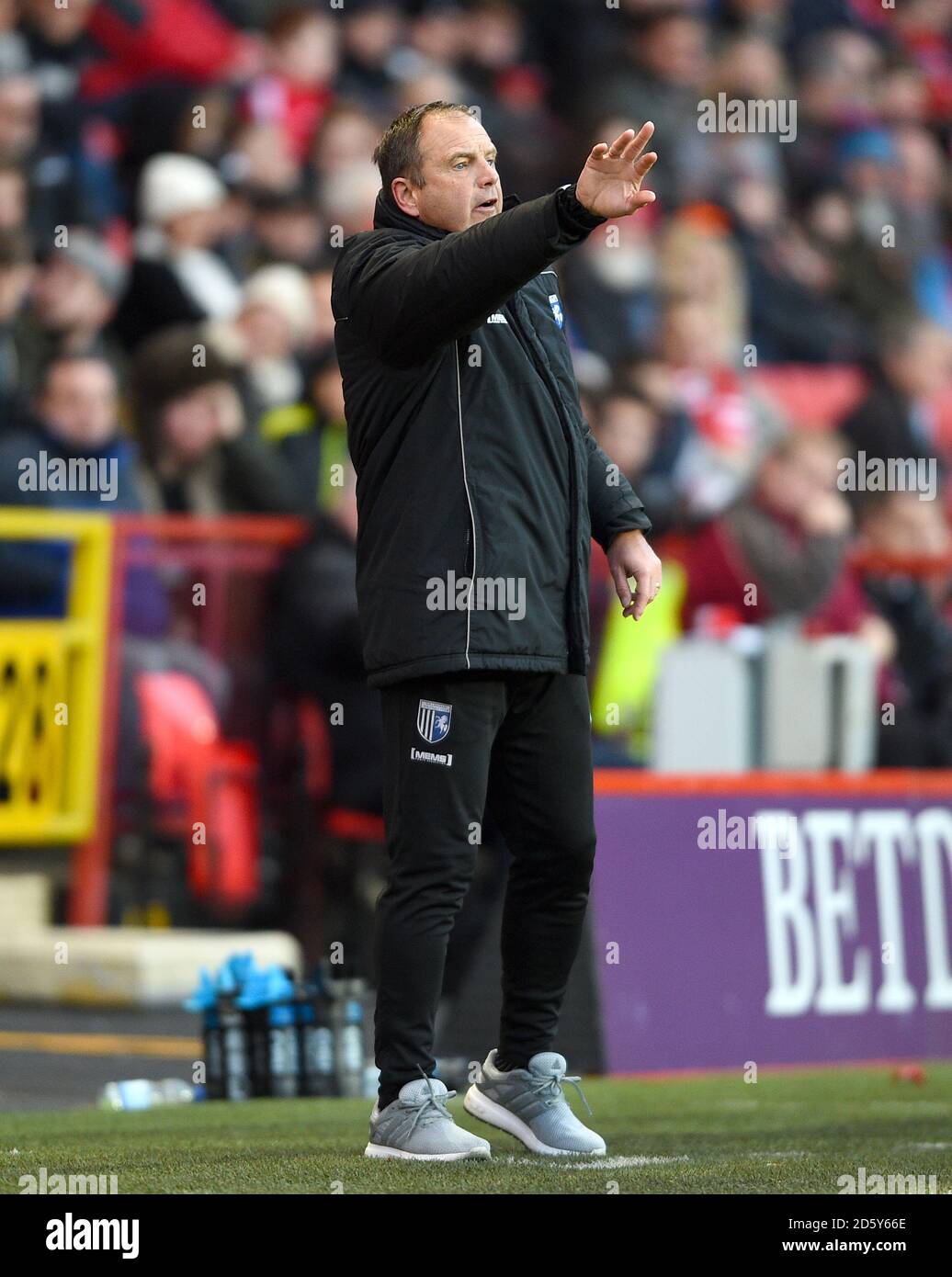 Gillingham Manager Steve Lovell gestures on the touchline Stock Photo ...