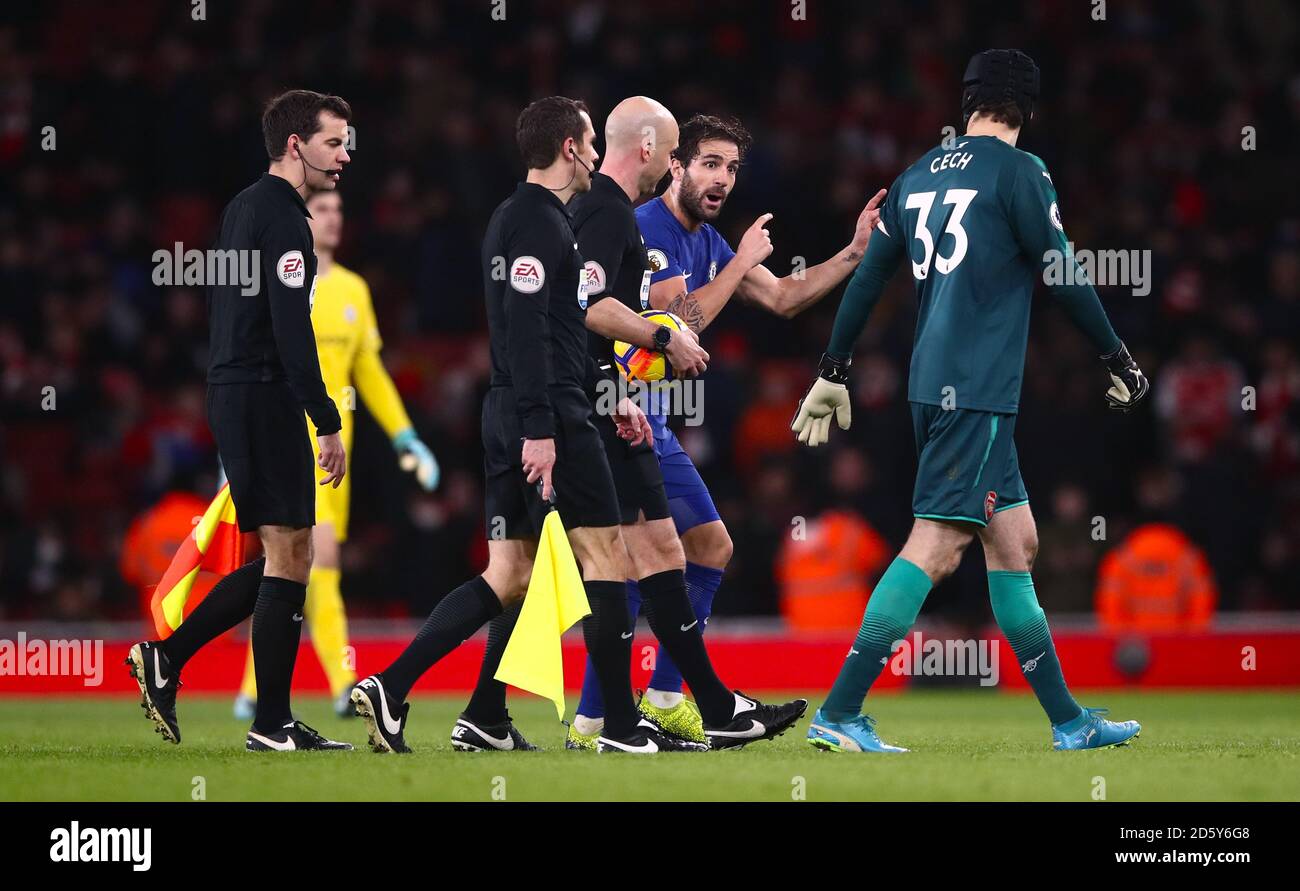 Chelsea's Cesc Fabregas speaks with referee Anthony Taylor Stock Photo ... Chelsea's Cesc Fabregas speaks with referee Anthony Taylor Stock Photo ...