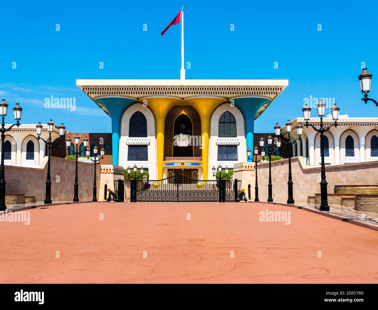 Oman, Muscat, Al Alam Palace, Qasr Al Alam Stock Photo - Alamy