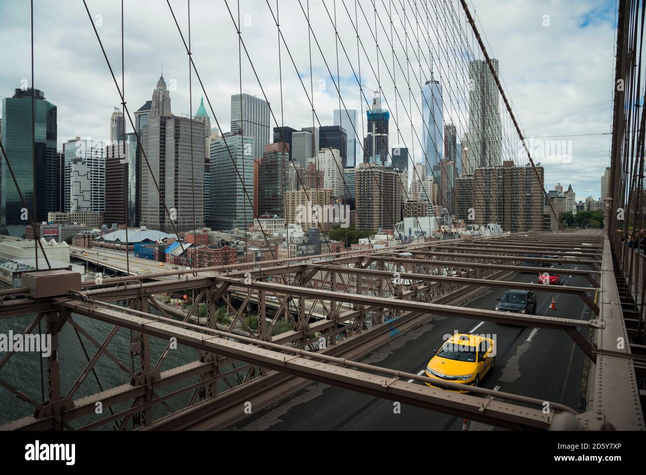 USA, New York City, cars on Brooklyn Bridge Stock Photo - Alamy