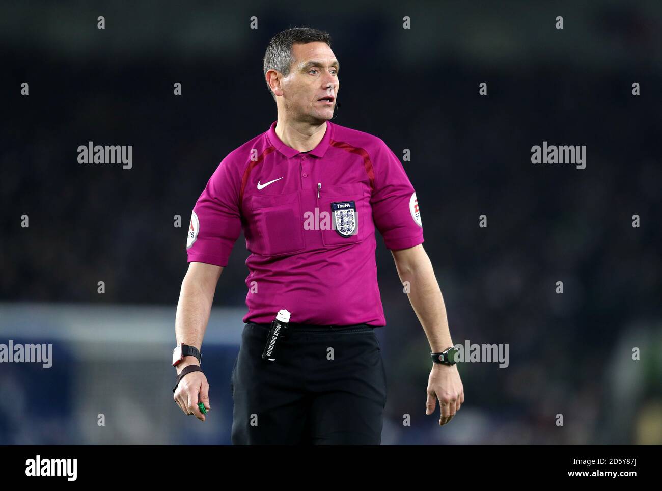 Andre Marriner, Referee Stock Photo - Alamy