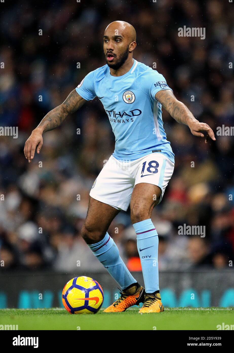 Fabian delph manchester city hi-res stock photography and images - Alamy