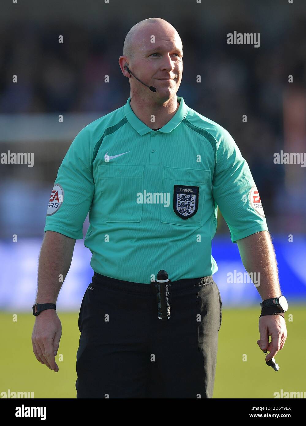 Match referee Simon Hooper Stock Photo - Alamy