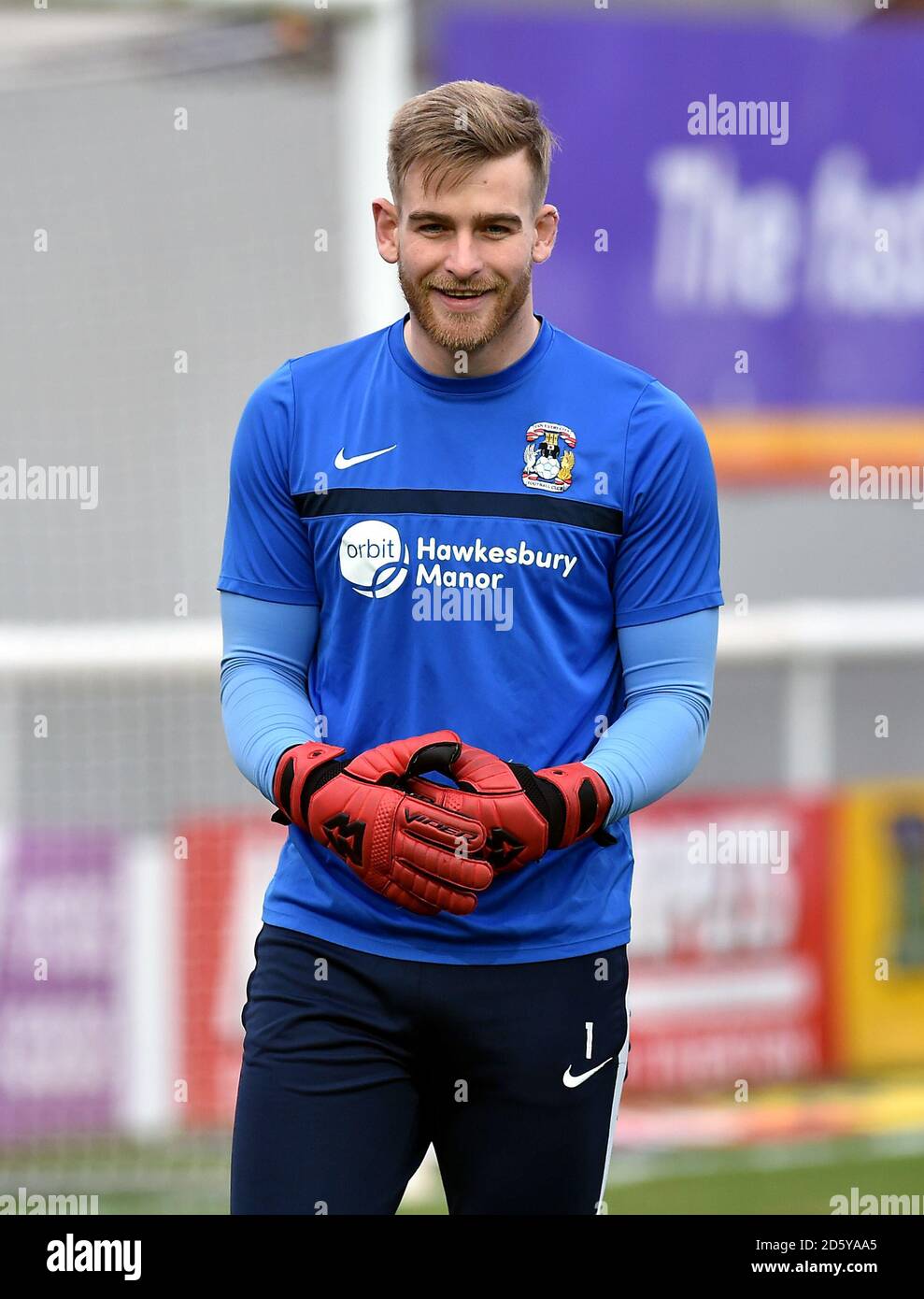 Coventry City goalkeeper Lee Burge Stock Photo - Alamy