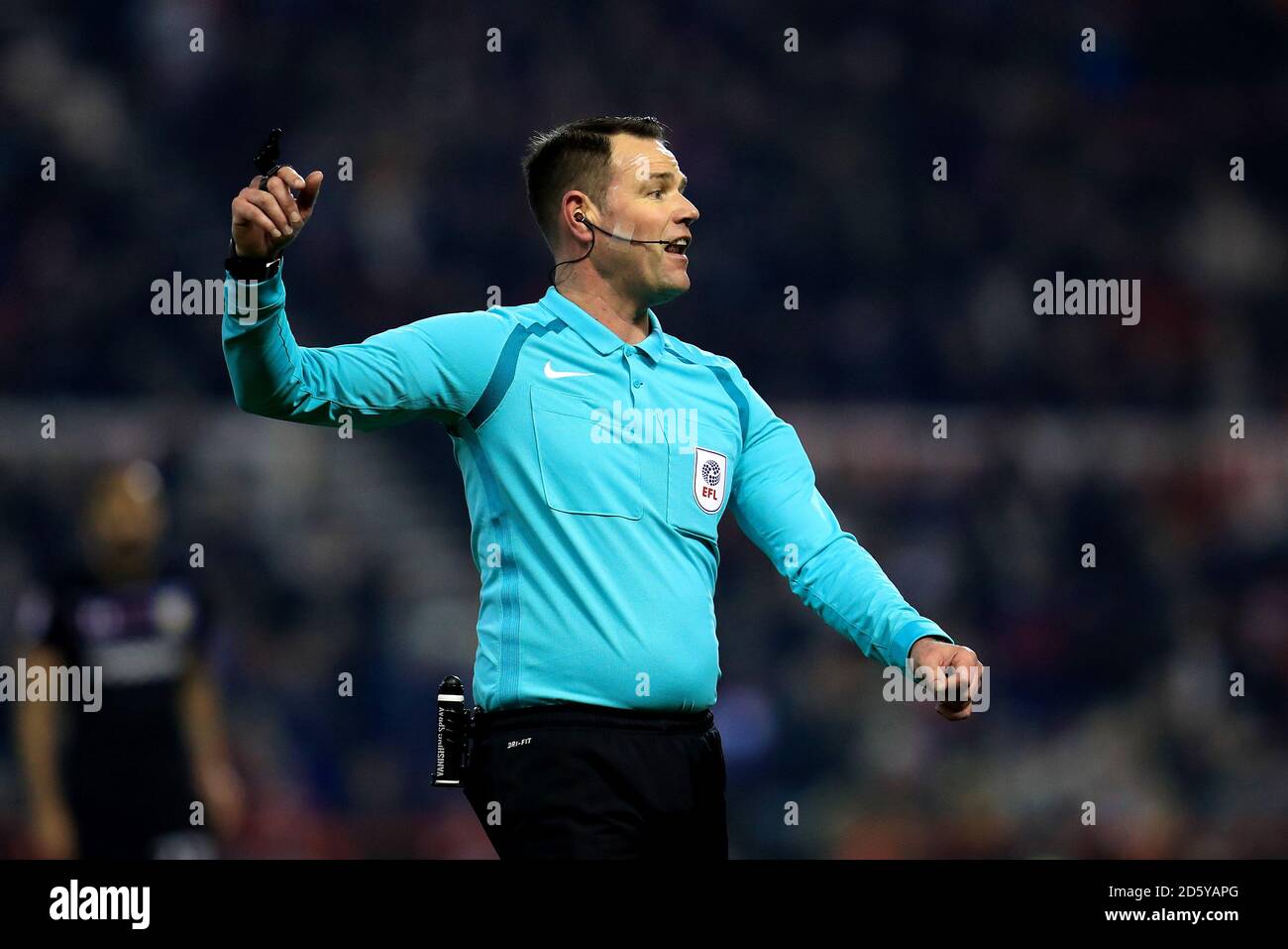 Match referee James Linington Stock Photo - Alamy