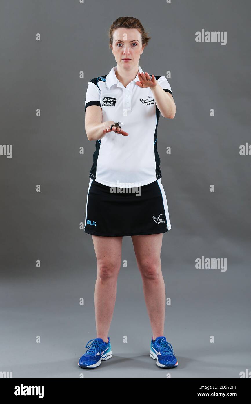 Umpire Louise Travis signalling footwork Stock Photo - Alamy