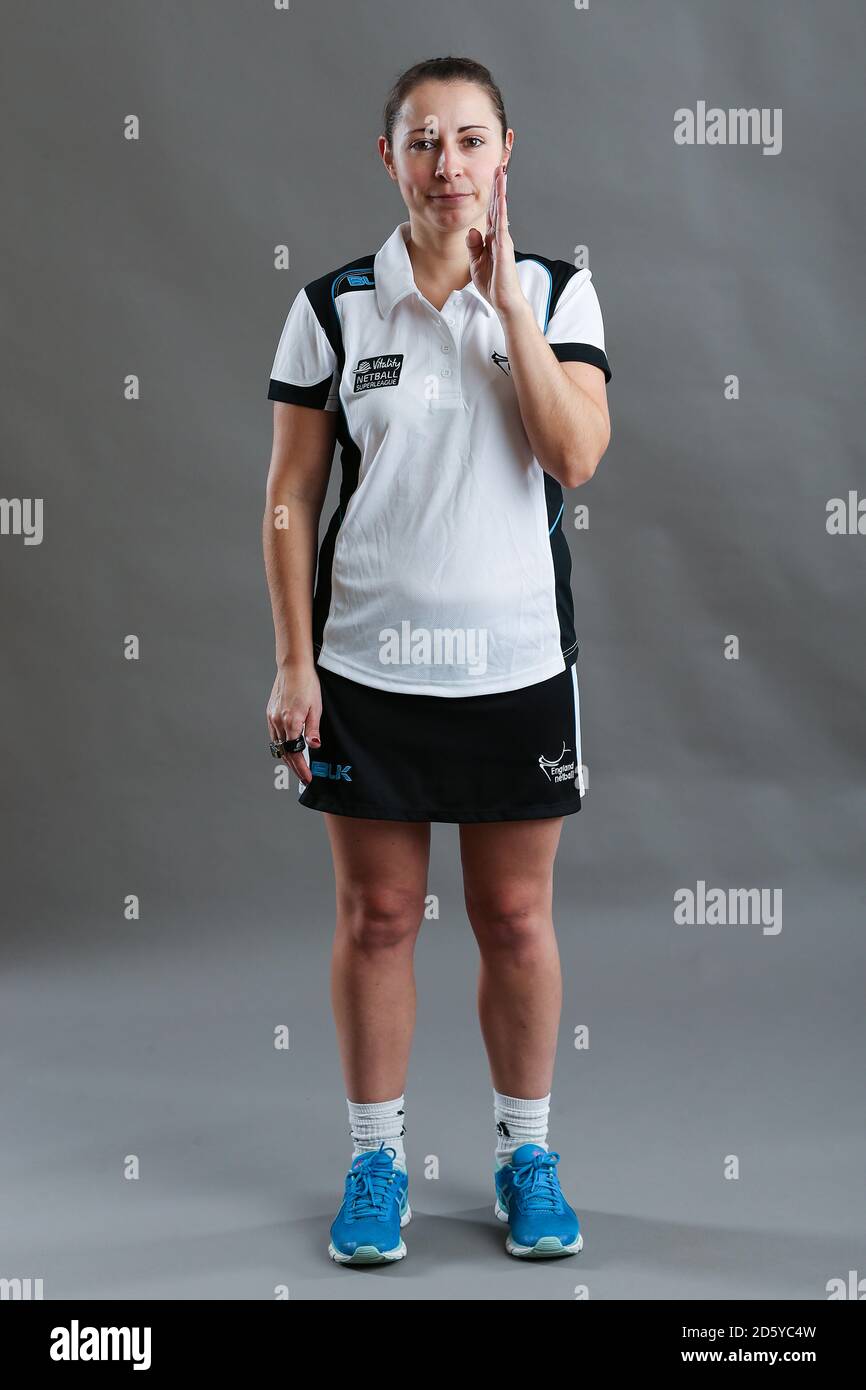 Umpire Kate Mann signalling intimidation Stock Photo - Alamy