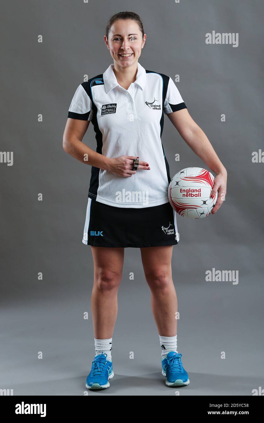 Full length stock umpire hi-res stock photography and images - Alamy