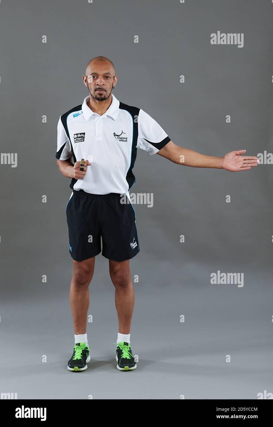 Umpire Ian Fuller signalling direction of pass Stock Photo - Alamy