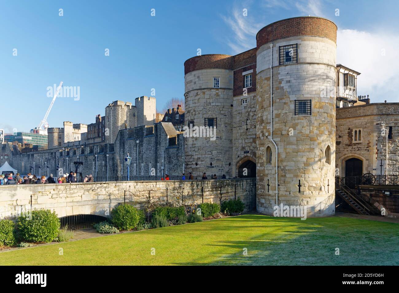 London tower hi-res stock photography and images - Alamy