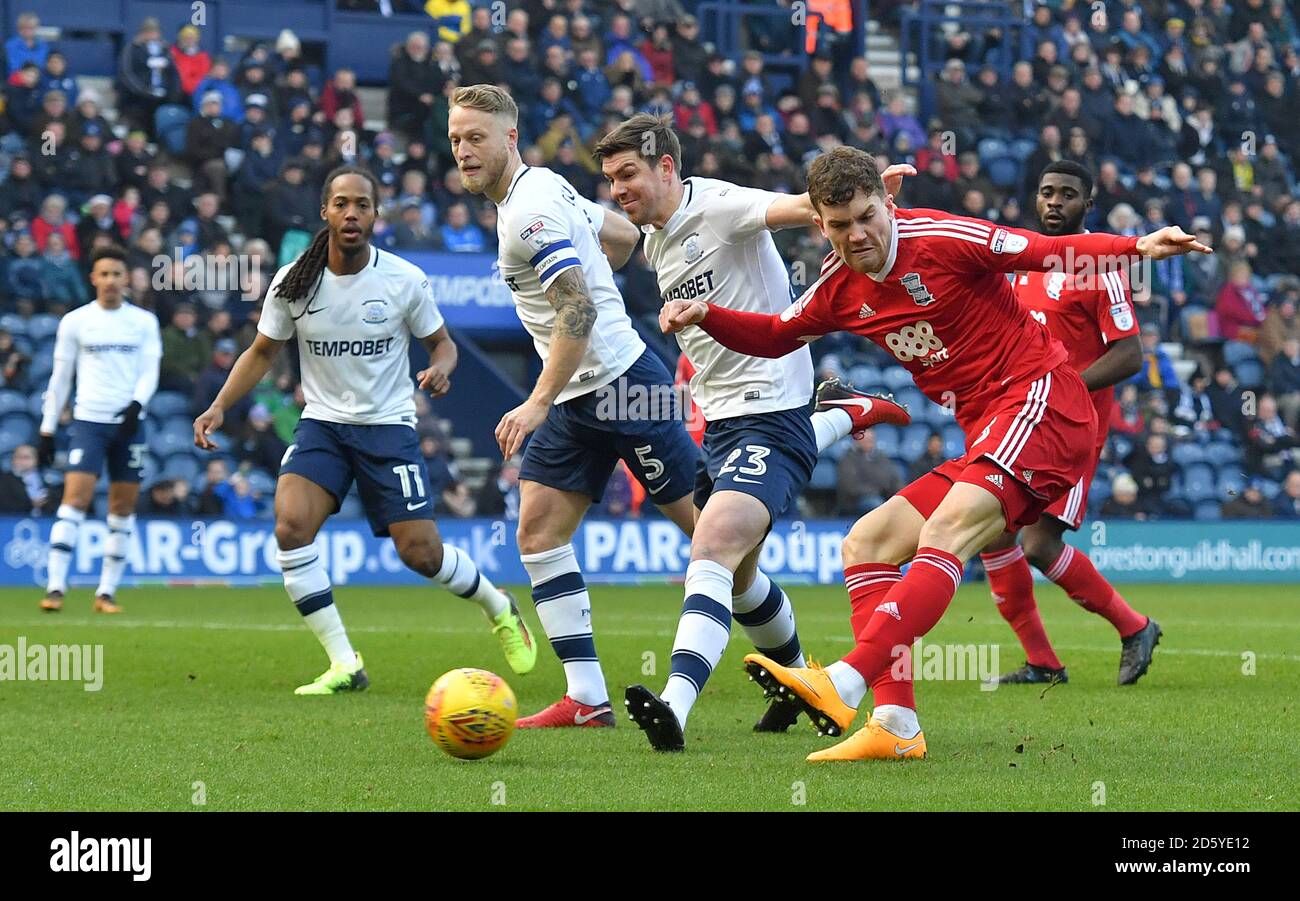 Birmingham City's Sam Gallagher (right) has a shot on goal Stock Photo ...