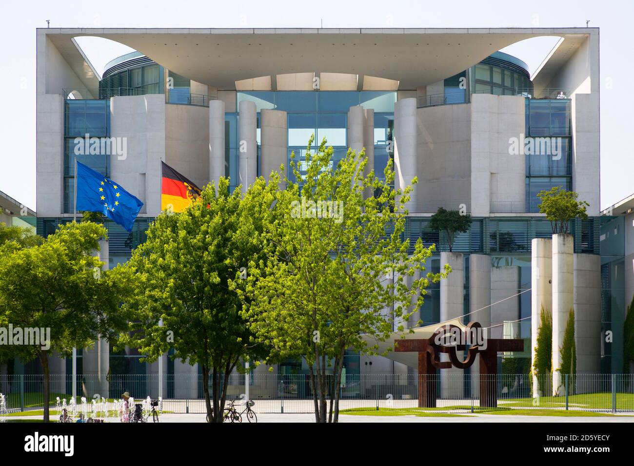 German chancellors office berlin germany hi-res stock photography and ...