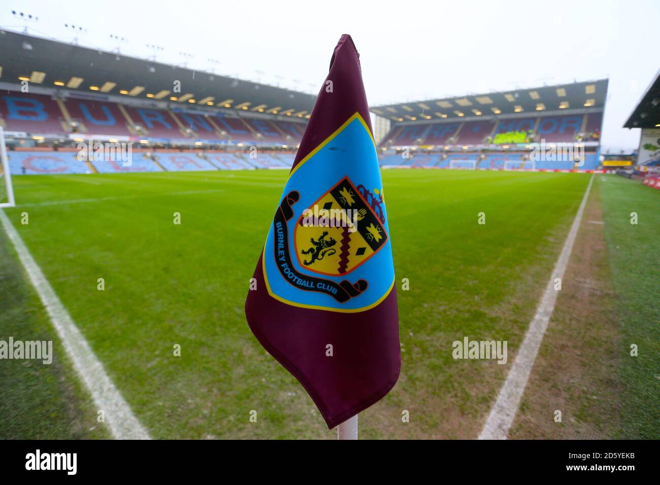 Detail of a Burnley corner flag ahead of the match Stock Photo - Alamy