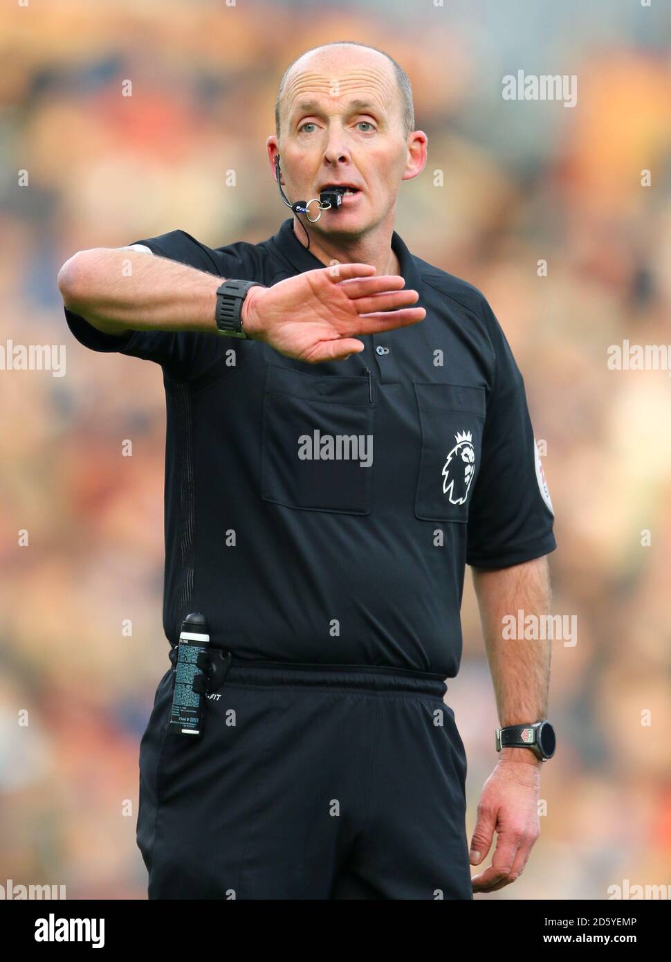 Referee Mike Dean Stock Photo - Alamy