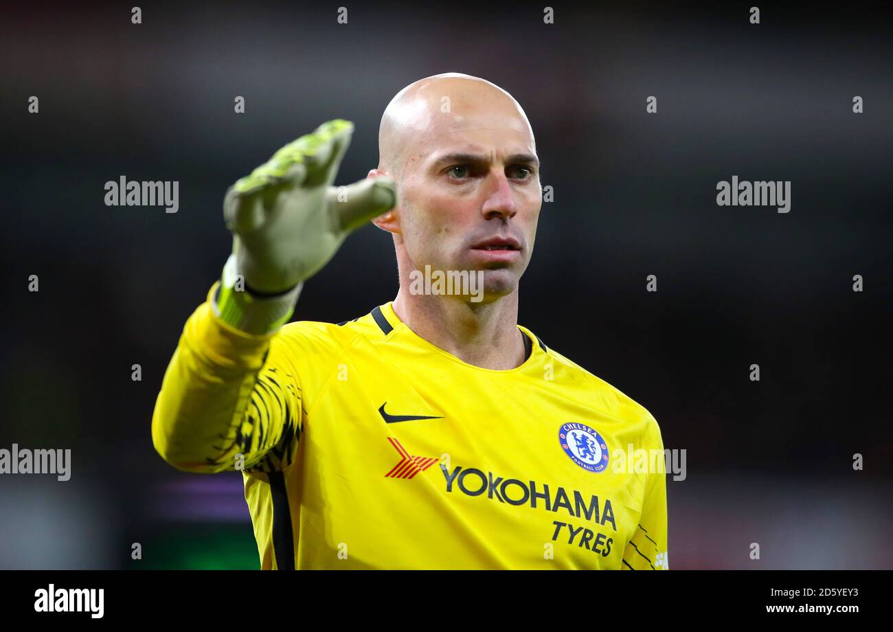 Chelsea goalkeeper Willy Caballero Stock Photo - Alamy