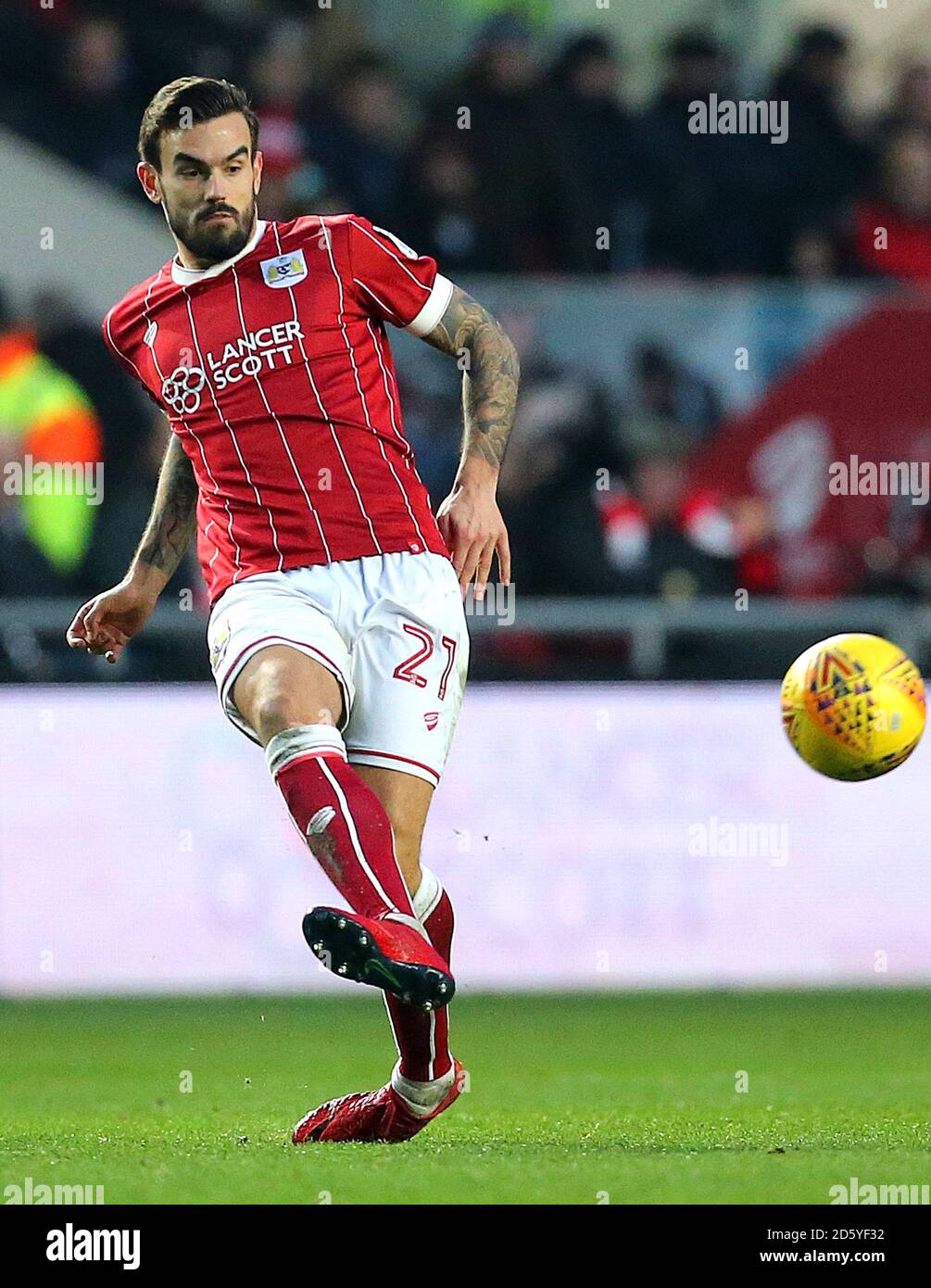 Bristol City's Marlon Pack knocks the ball forward Stock Photo - Alamy
