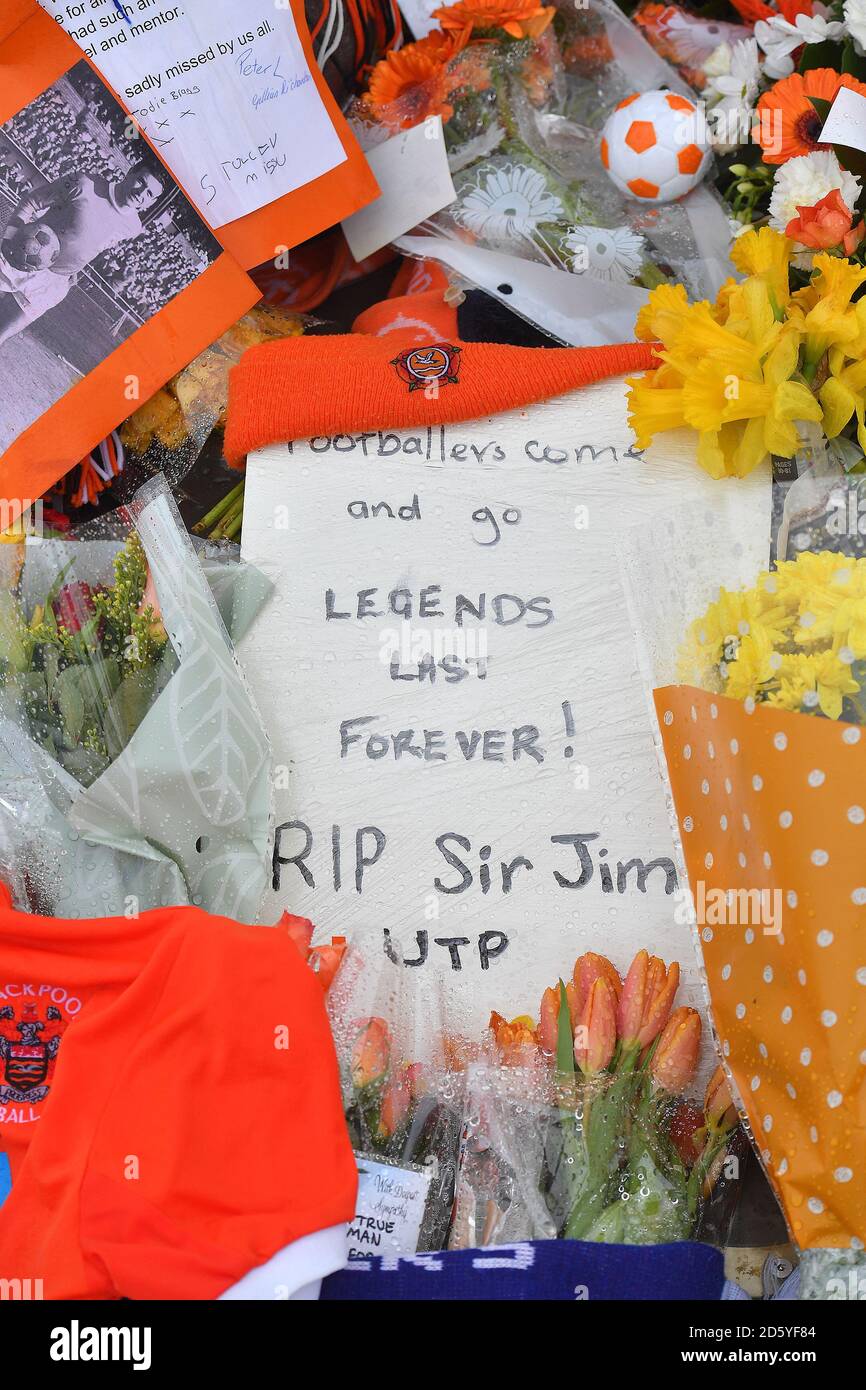 A tribute to the late Jimmy Armfield Stock Photo - Alamy