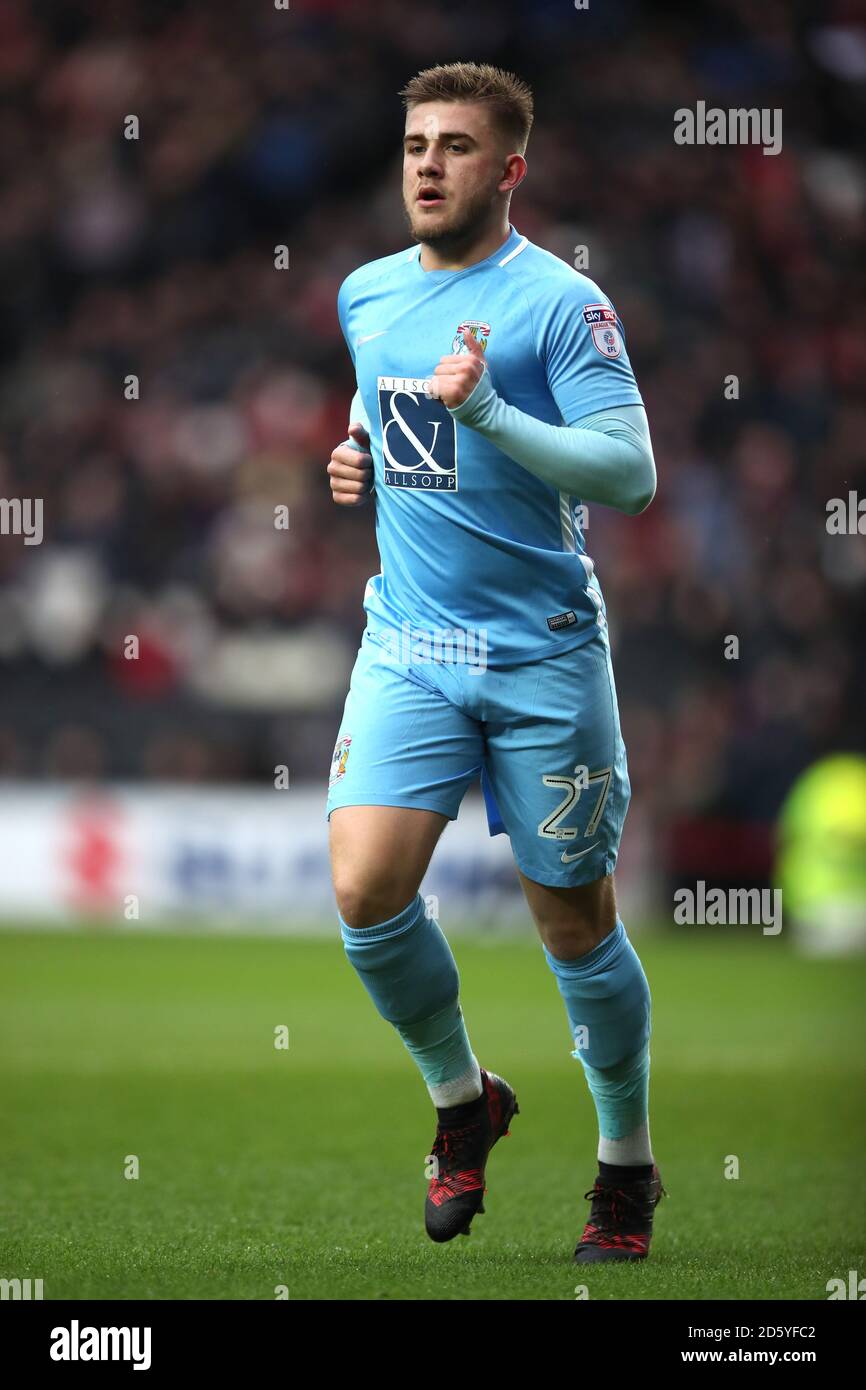 Fourth round match at stadium hi-res stock photography and images - Alamy