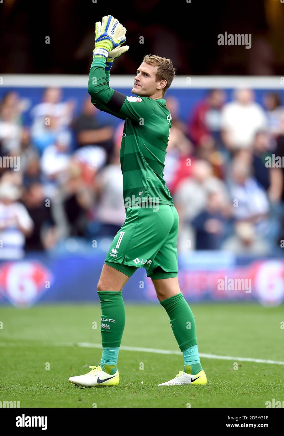 Queens park rangers alex smithies hi-res stock photography and images ...