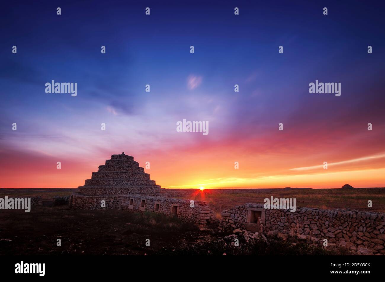 Stepped structure hi-res stock photography and images - Alamy