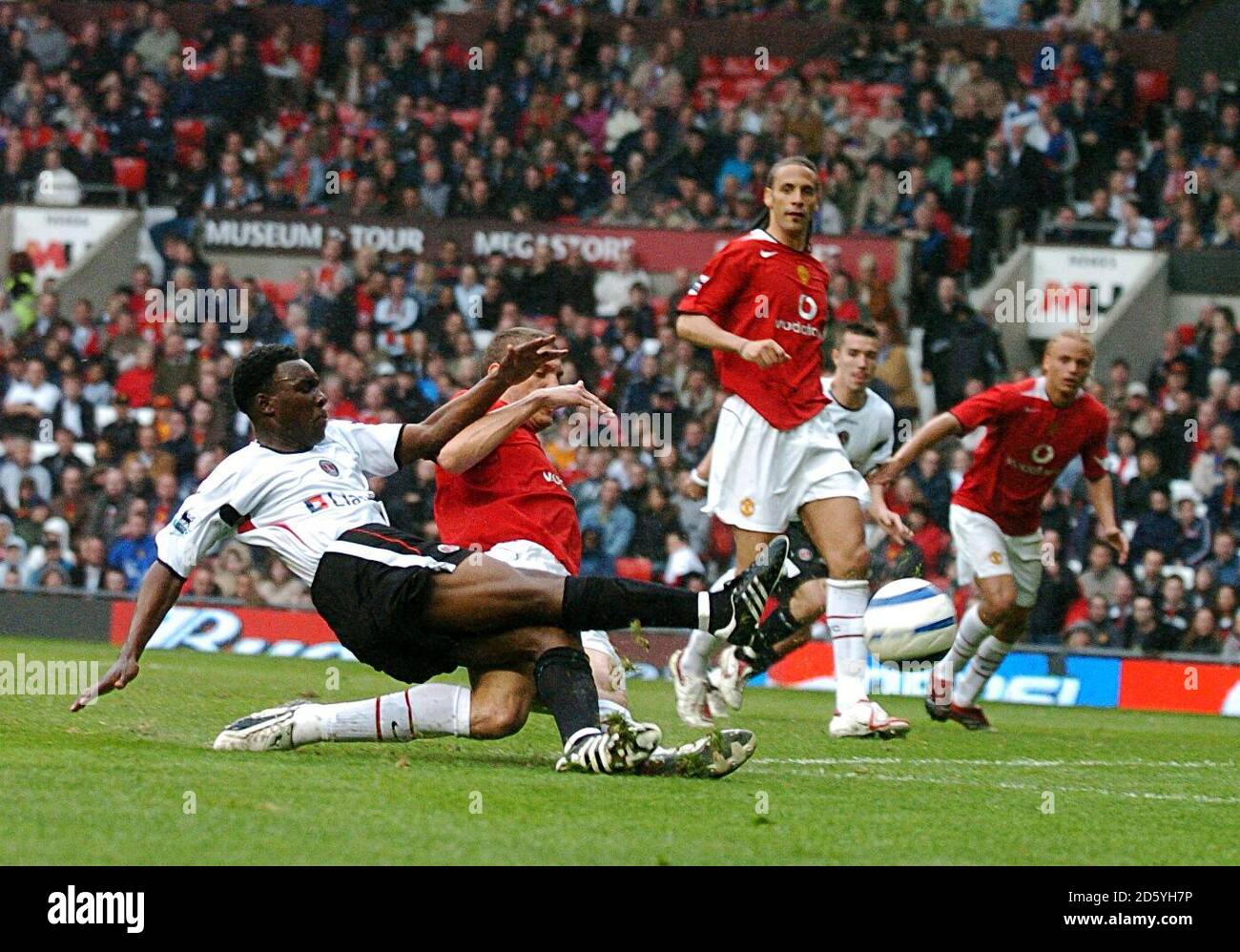 Charlton gets hi-res stock photography and images - Alamy