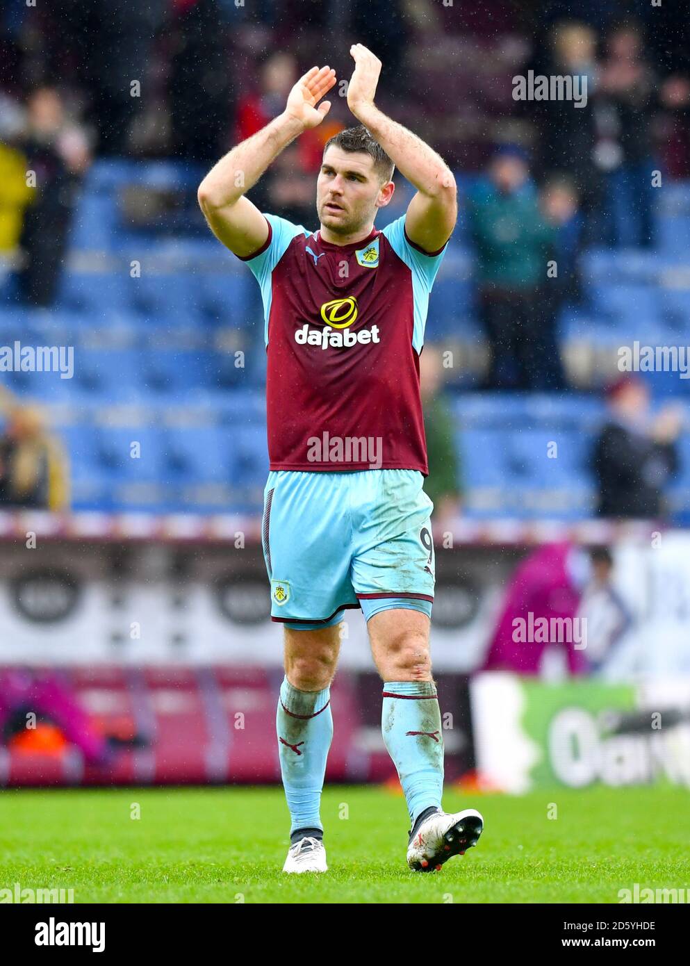 Burnleys sam vokes applauds the burnley fans hi-res stock photography ...
