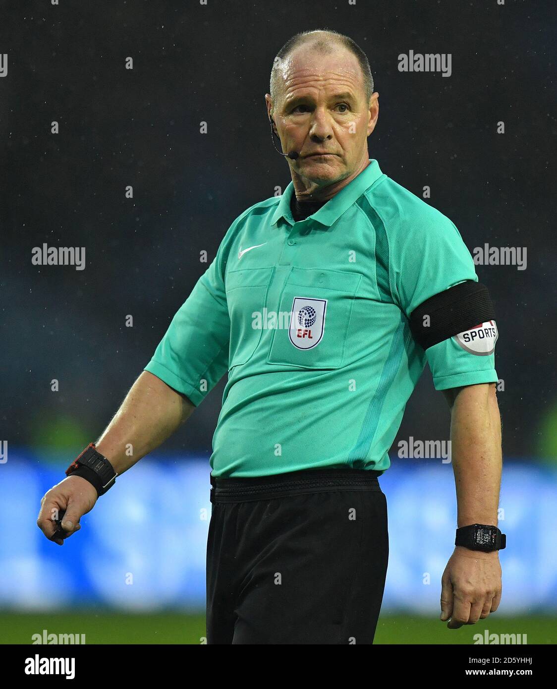 Referee Scott Duncan Stock Photo - Alamy