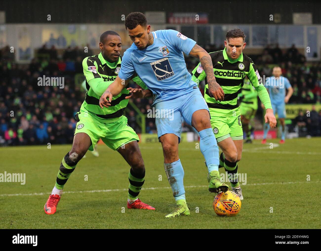 Coventry City's Jonson Clarke-Harris shields the ball Stock Photo - Alamy