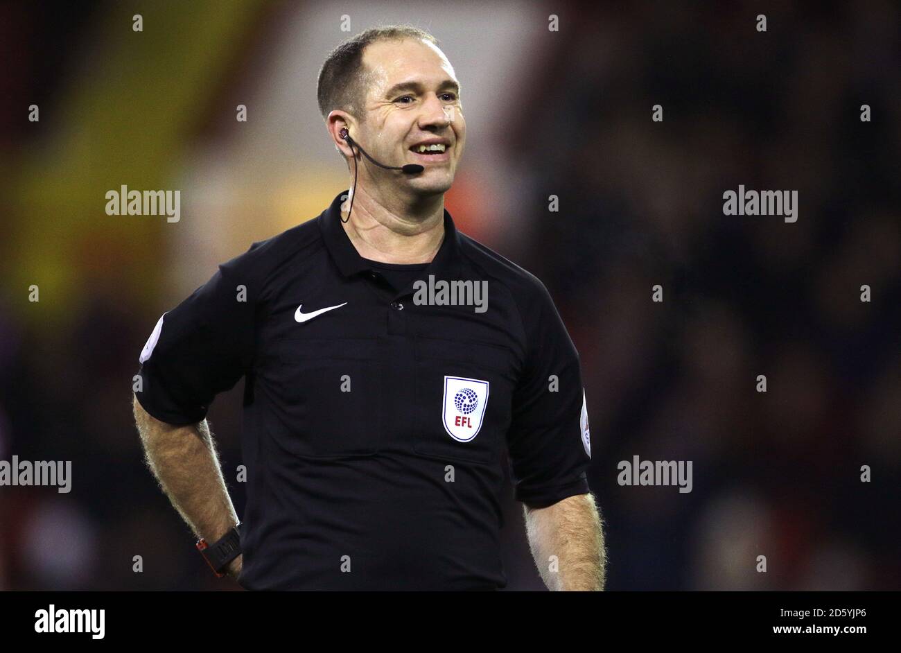 Match referee Jeremy Simpson Stock Photo - Alamy
