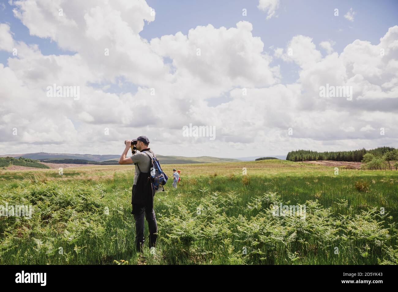 Father and son birdwatching hi-res stock photography and images - Alamy