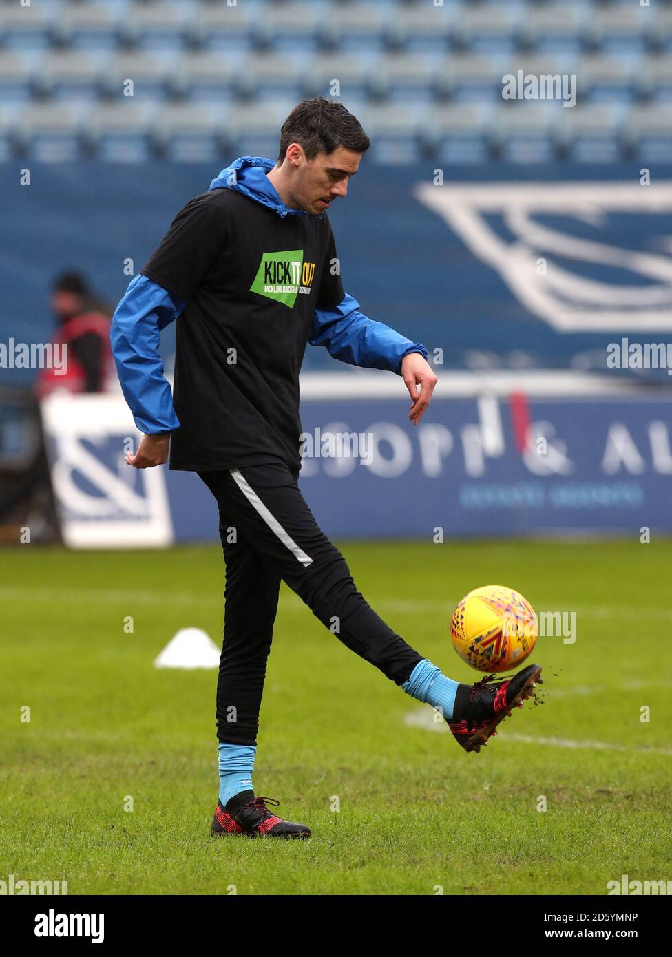Coventry City's Peter Vincenti Stock Photo - Alamy