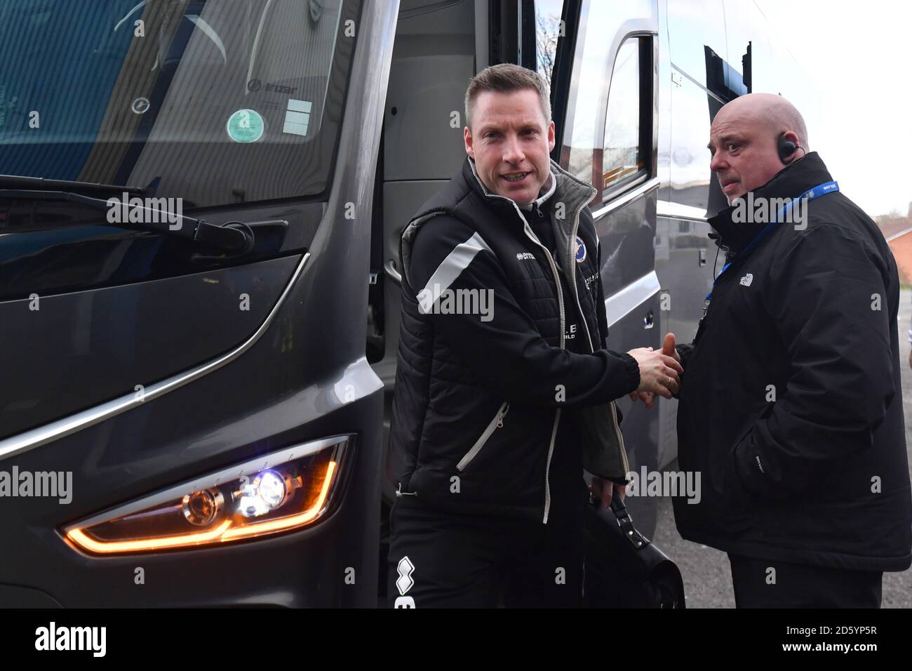 Millwall manager Neil Harris arrives Stock Photo - Alamy