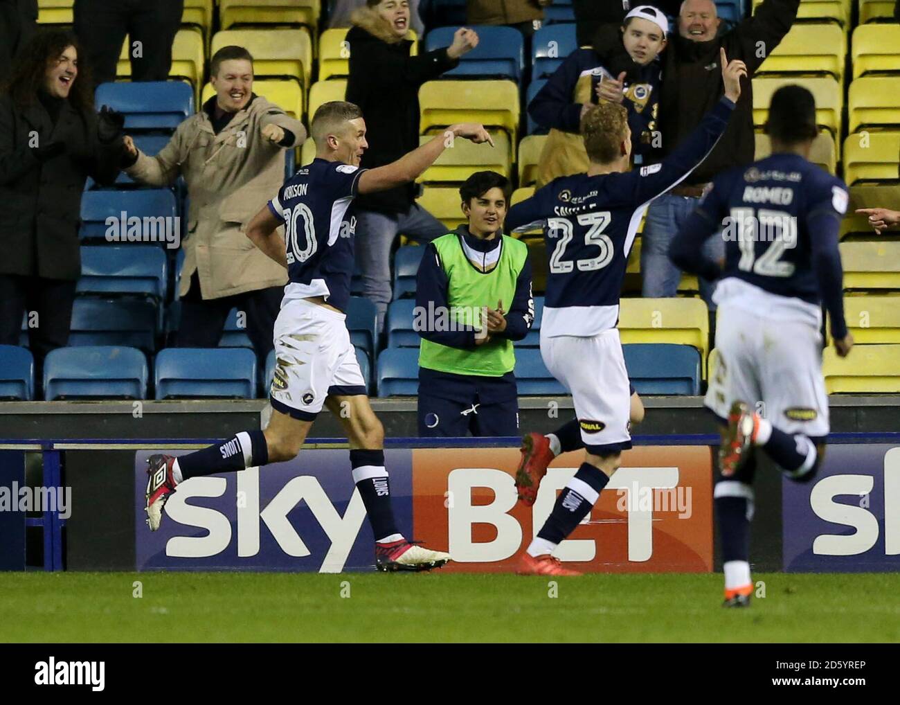 Millwalls steve morison celebrates scoring hi-res stock photography and ...