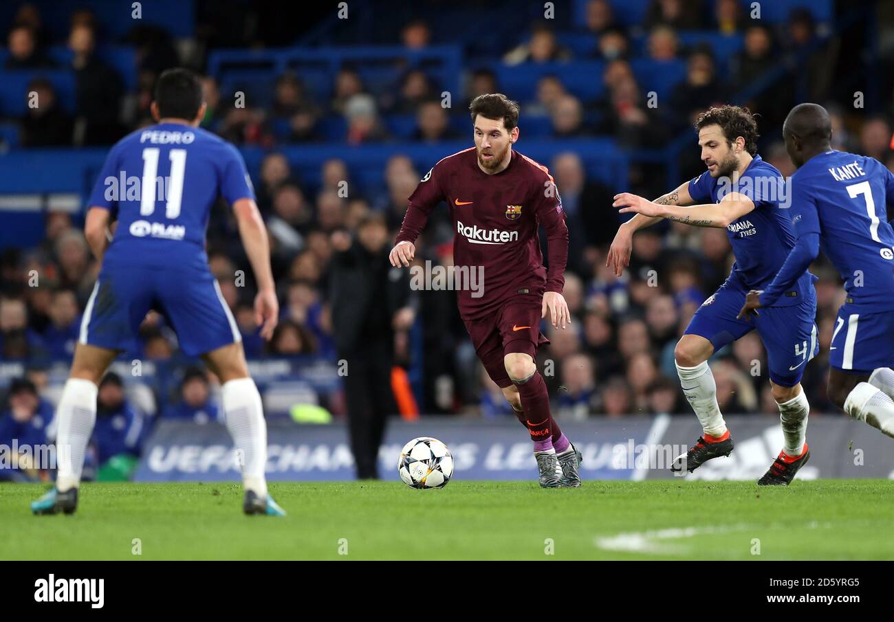 Barcelona's Lionel Messi with the ball Stock Photo - Alamy
