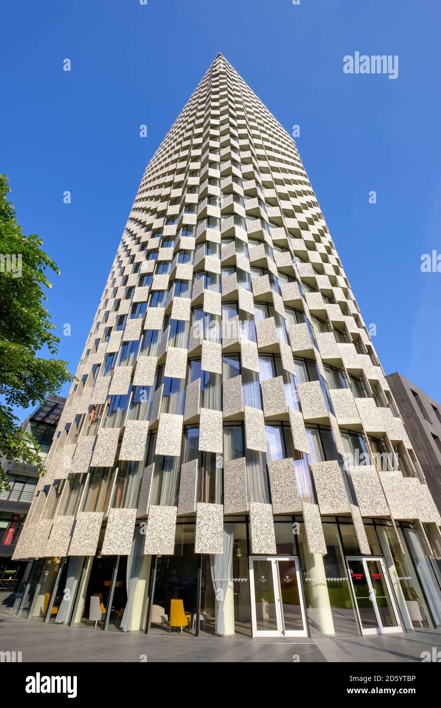 Tirana window hi-res stock photography and images - Alamy