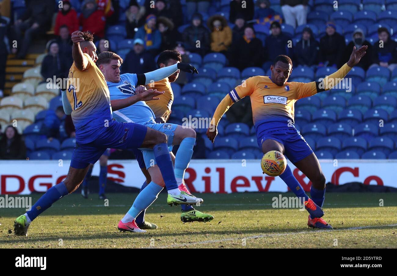 Coventry City's Jordan Ponticelli attempts a shot on goal Stock Photo ...