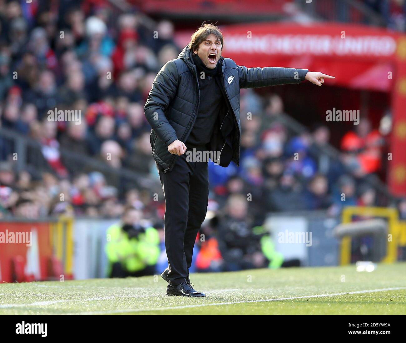 Soccer manager shouting hi-res stock photography and images - Alamy