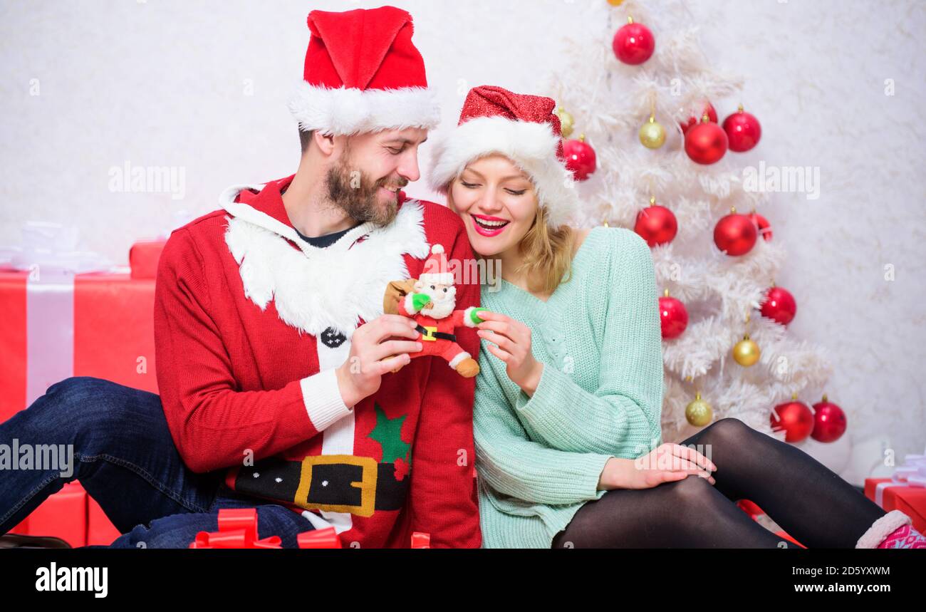 We love christmas. Couple in love enjoy christmas holiday celebration ...