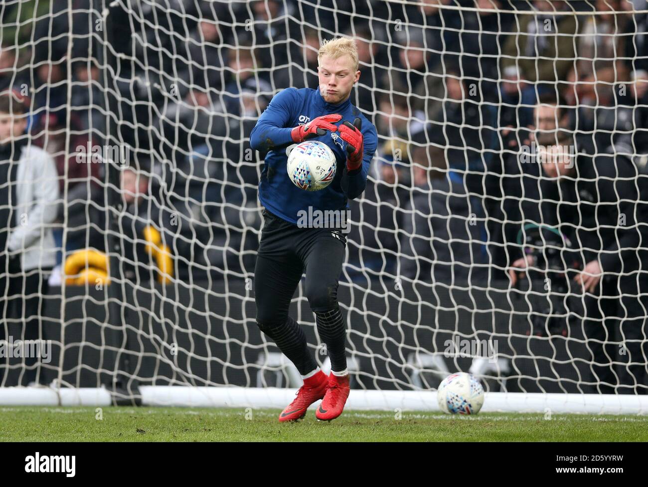 Derby county goalkeeper jonathan mitchell hi-res stock photography and ...
