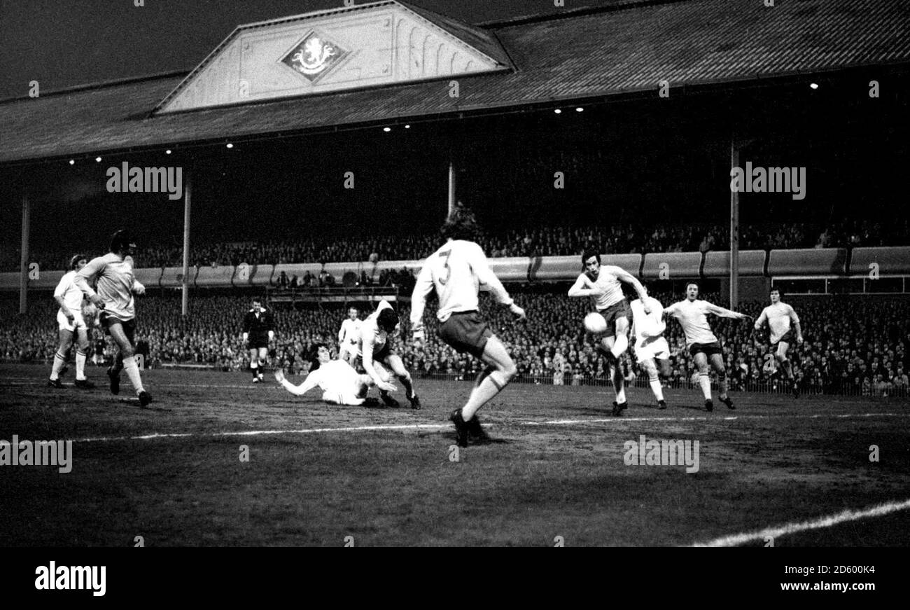 Charlie ritchie Black and White Stock Photos & Images - Alamy