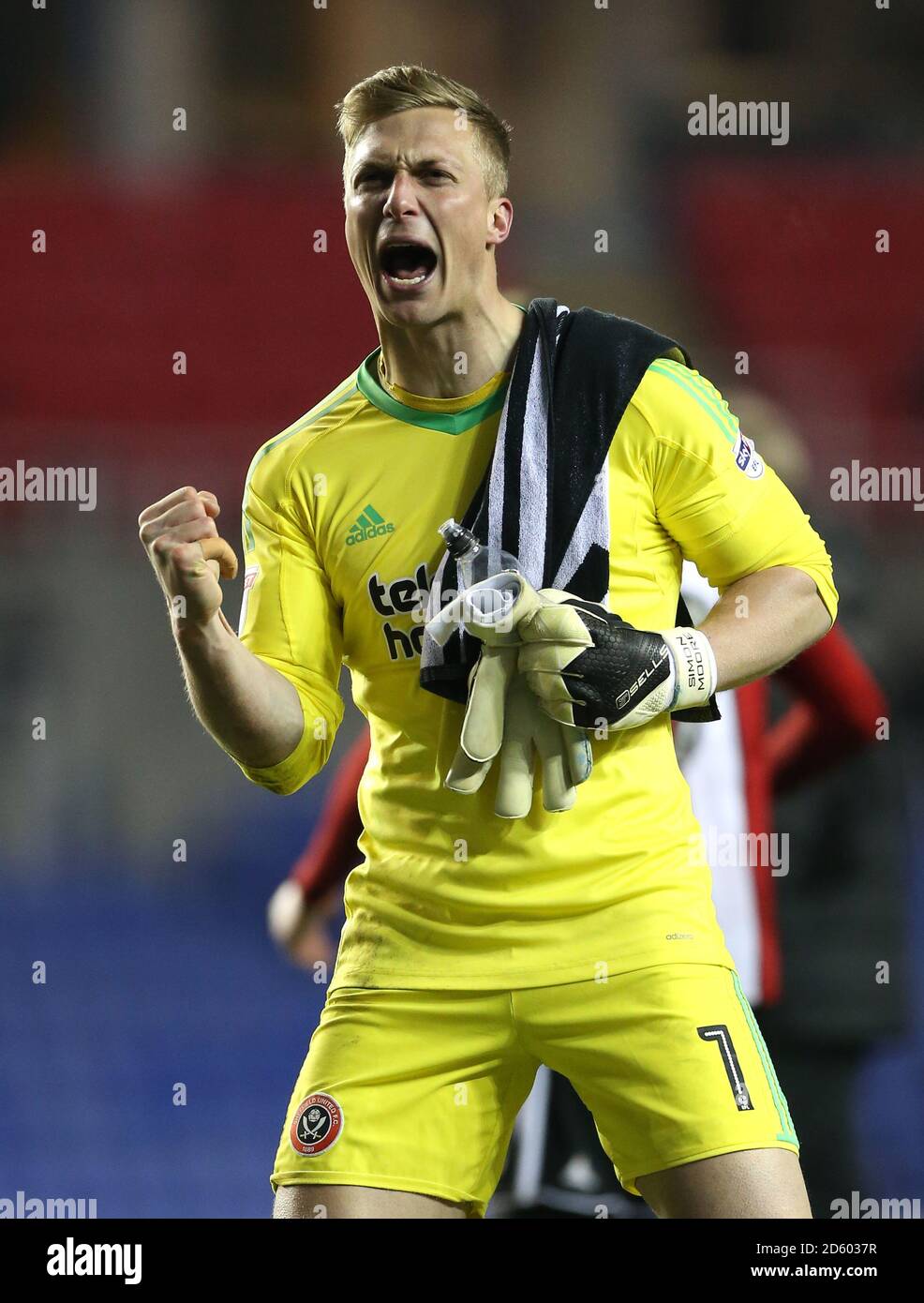 Sheffield United goalkeeper Simon Moore Stock Photo - Alamy