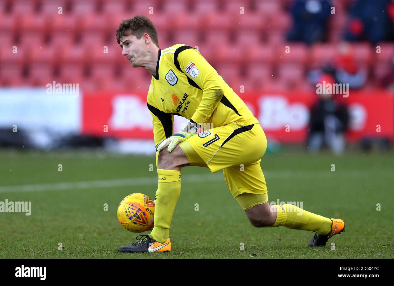 Crewe Alexandra goalkeeper Ben Garratt Stock Photo - Alamy