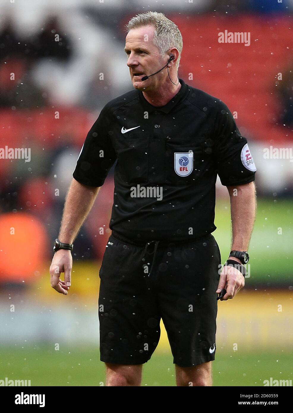 Referee Mark Heywood Stock Photo - Alamy