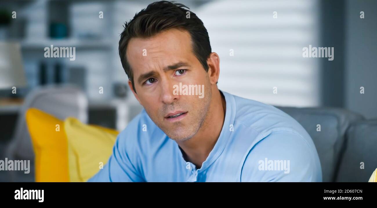 USA. Ryan Reynolds in a scene from the ©20th Century Fox new movie ...