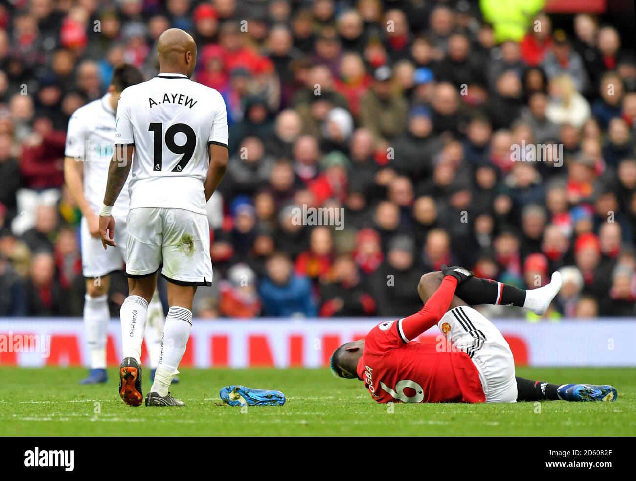 Loses her shoe hi-res stock photography and images - Alamy