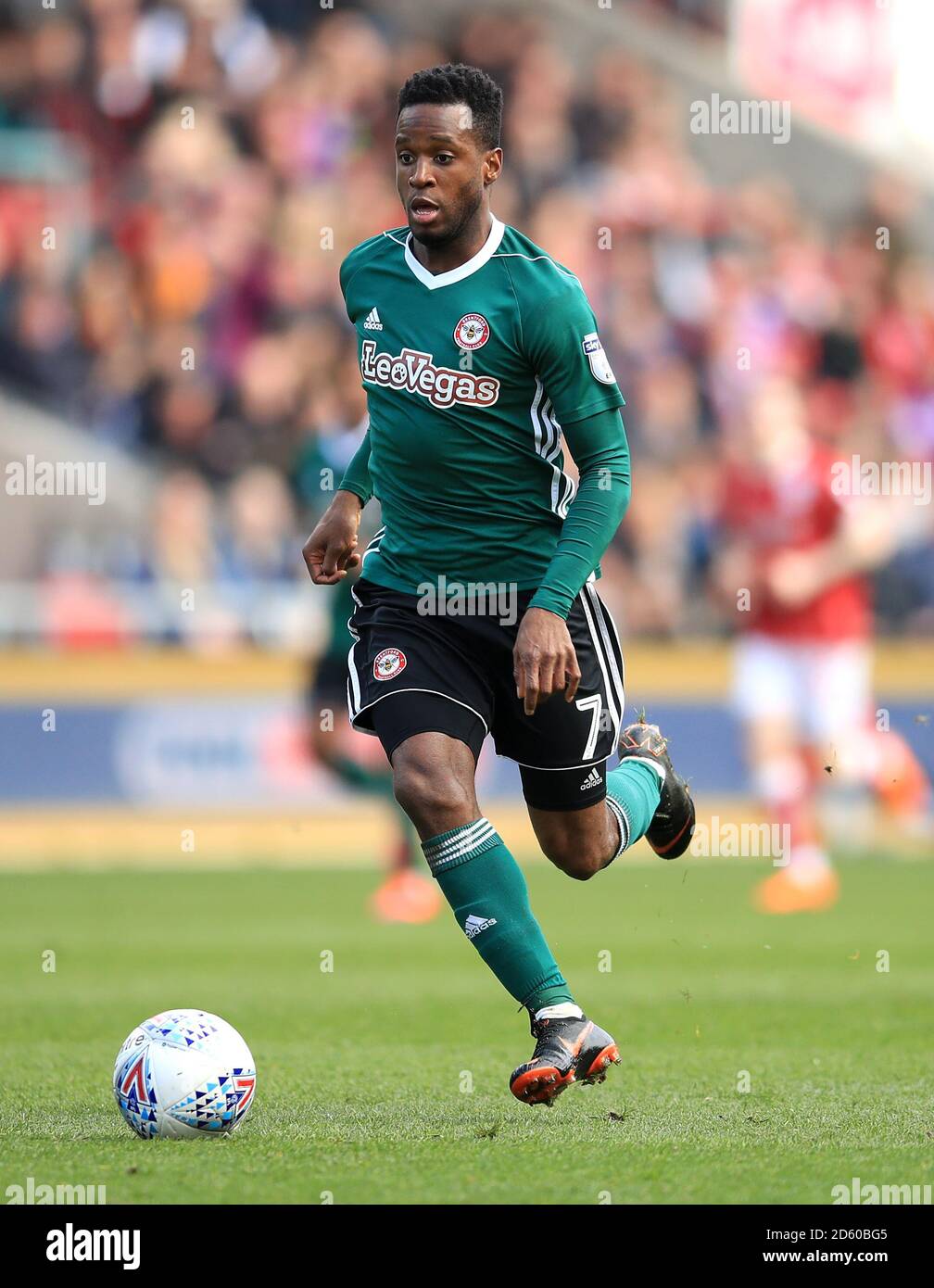 Florian Jozefzoon, Brentford Stock Photo - Alamy