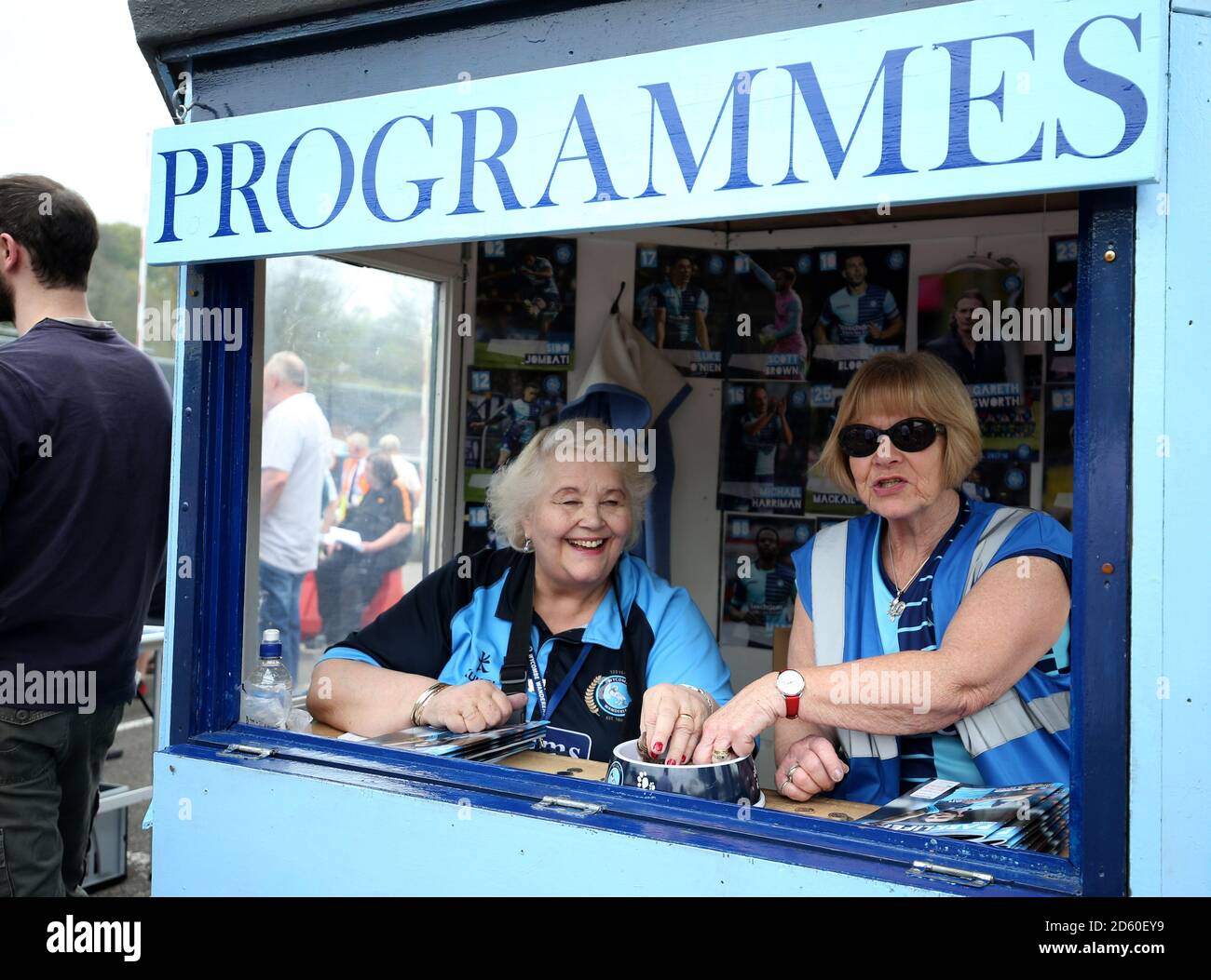 Program sellers hi-res stock photography and images - Alamy