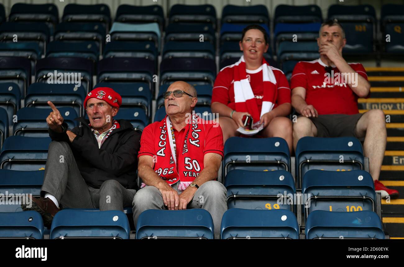 Football seats fans fan stand stands hi-res stock photography and ...
