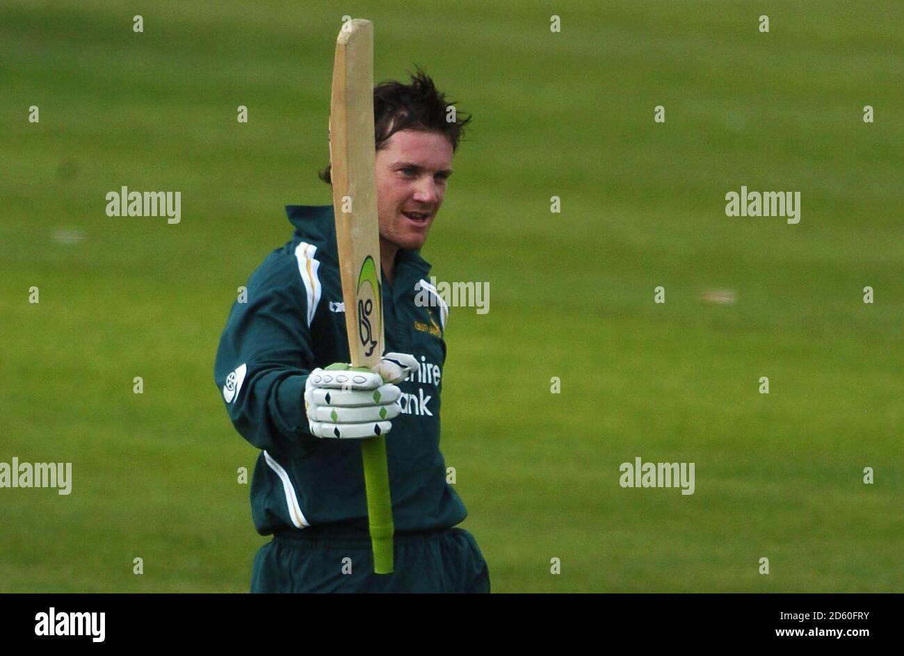 Nottinghamshire's Chris Read acknowledges the crowds applause after his ...