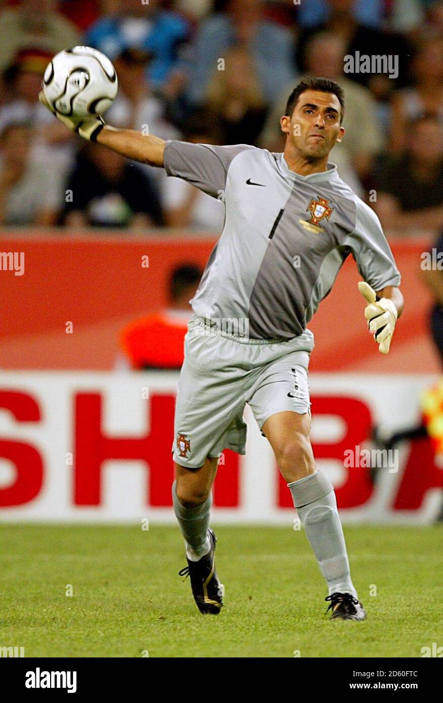 Portugal goalkeeper ricardo hi-res stock photography and images - Alamy